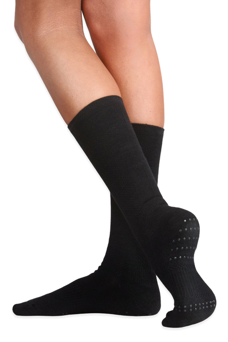 Turning Compression Dance Socks in Black and Nude | with grip control – Dancewear Central
