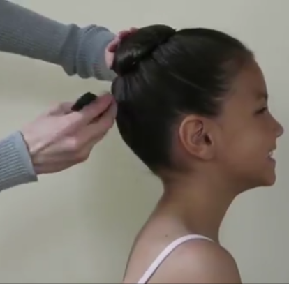 Video: How to create the perfect ballet bun – Dancewear Central